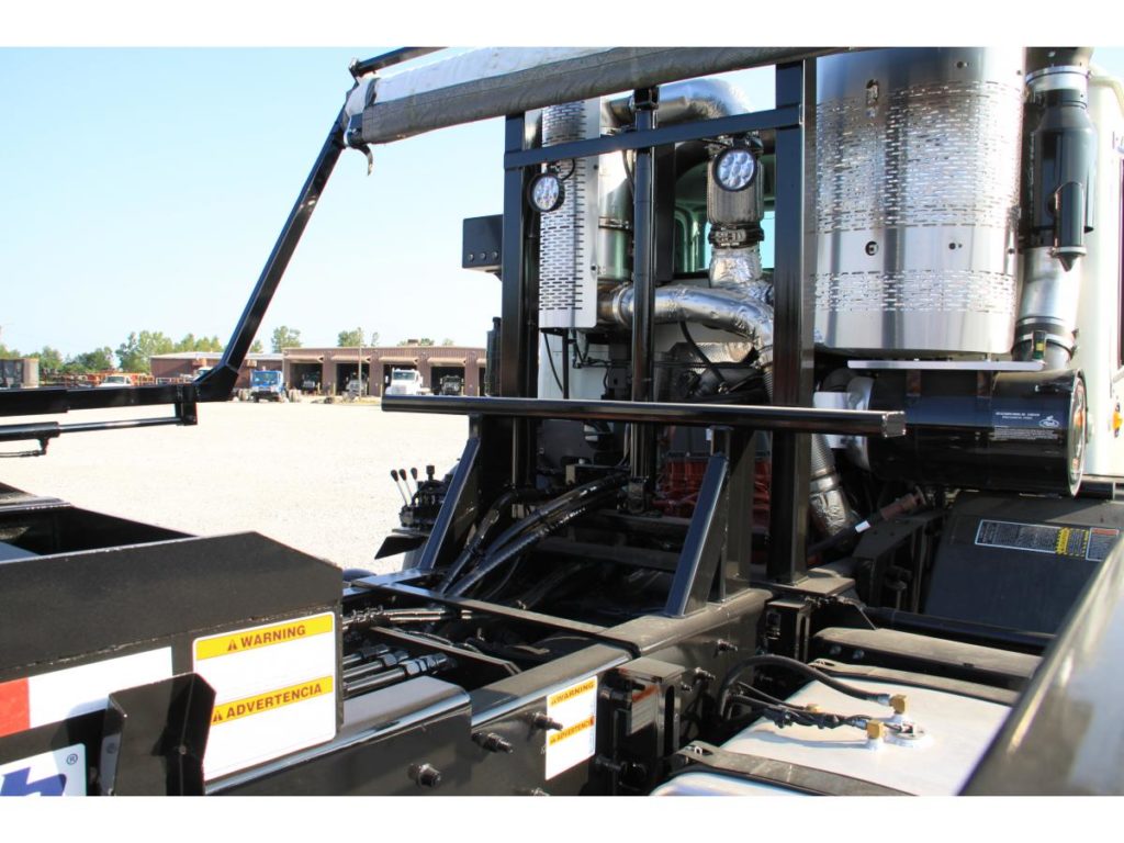 Galbreath Bail Hook Roll-Off Container Hoist - Equipment Market Pros