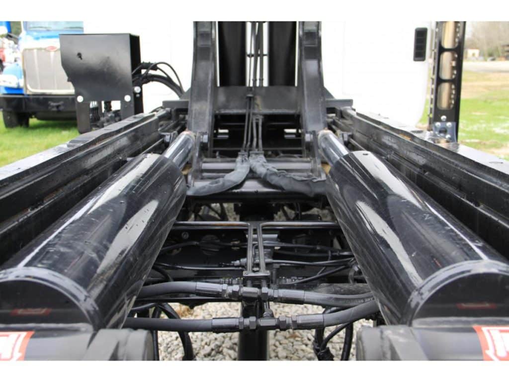 Galbreath Loaded Container Handler (SLCH) - Equipment Market Pros