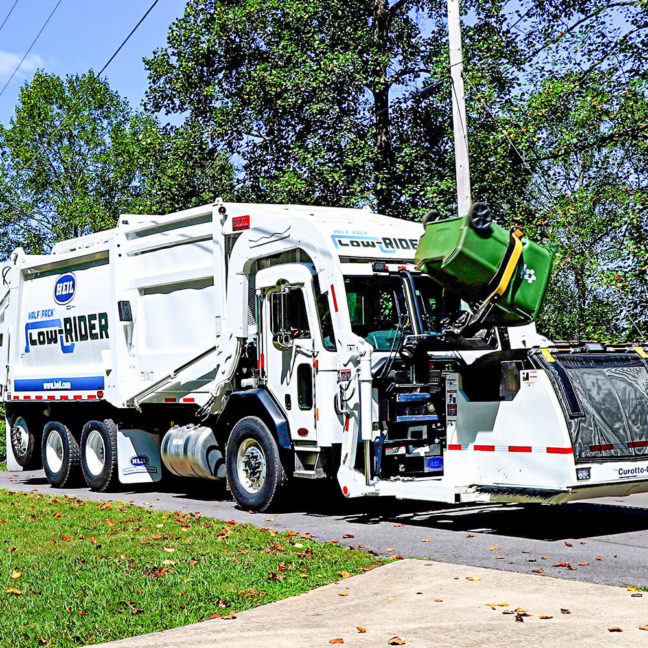 Pac-Mac RL Series (Rear Loader) Refuse Truck - Equipment Market Pros